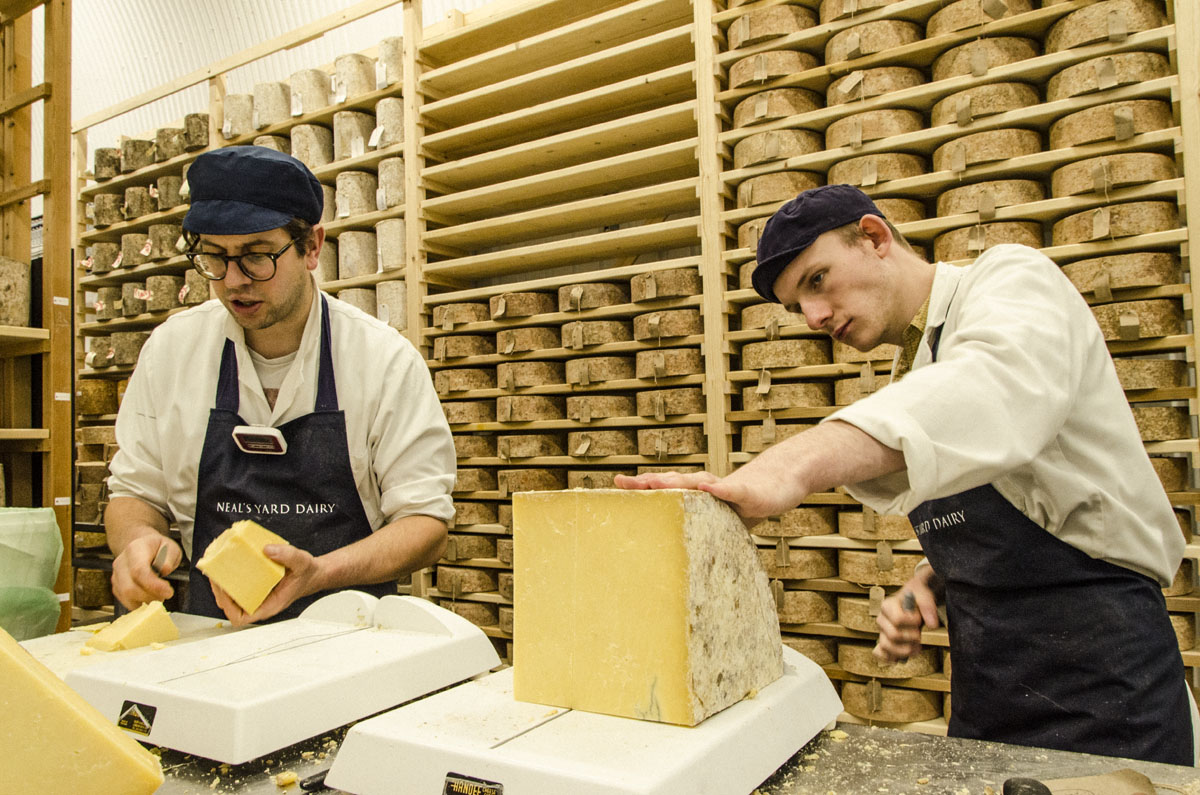 FOOTBALL PIES THAT SUPPORT PROPER CHEESE MAKING? SURELY NOT – Willy's Pies