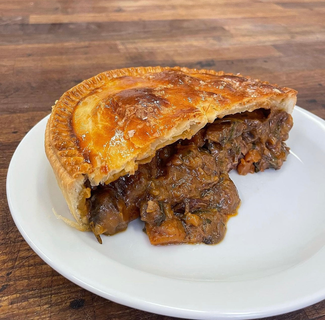 Traditional British Pies Serving Suggestions - Willy's Pies