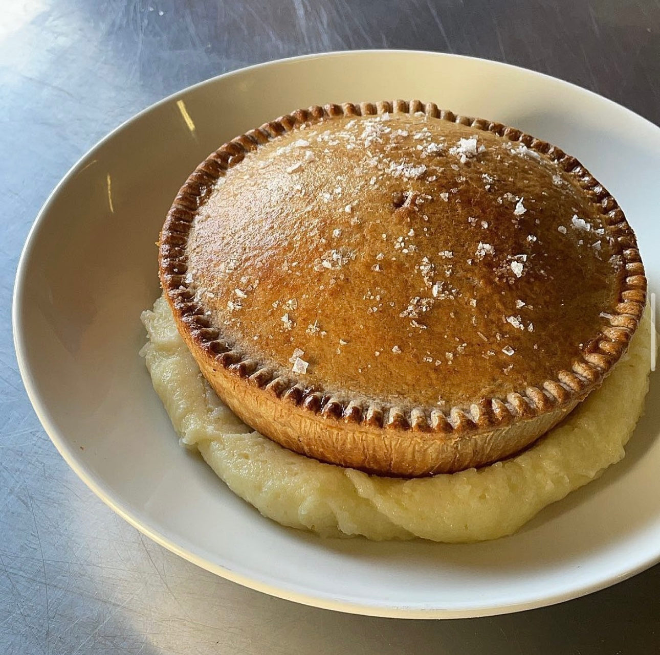 Traditional British Pies Serving Suggestions - Willy's Pies